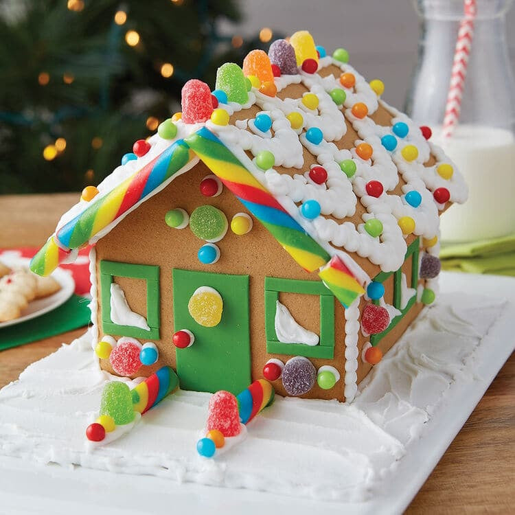 How to Decorate a Stunning Gingerbread House: Step-by-Step Guide – Cake ...