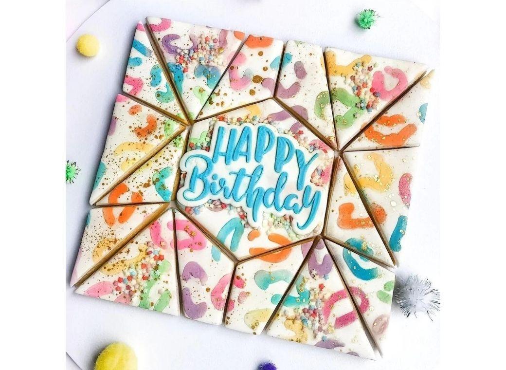 Geo Square Cookie Cutter – Cake & Kitchen